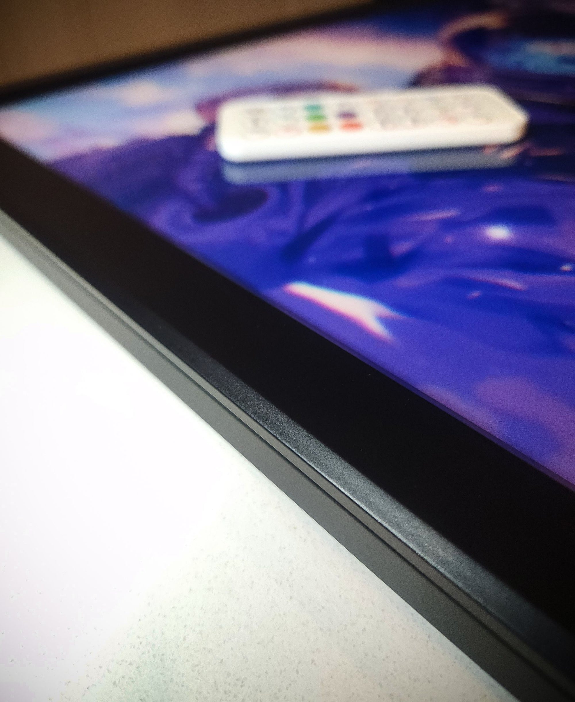 CHROMAFRAME™ | RGB Backlight Frame For Acrylic Posters